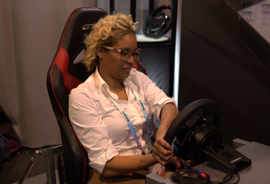 Setting Up Your Gaming Wheel: A Step-by-Step Guide – GTR Simulator