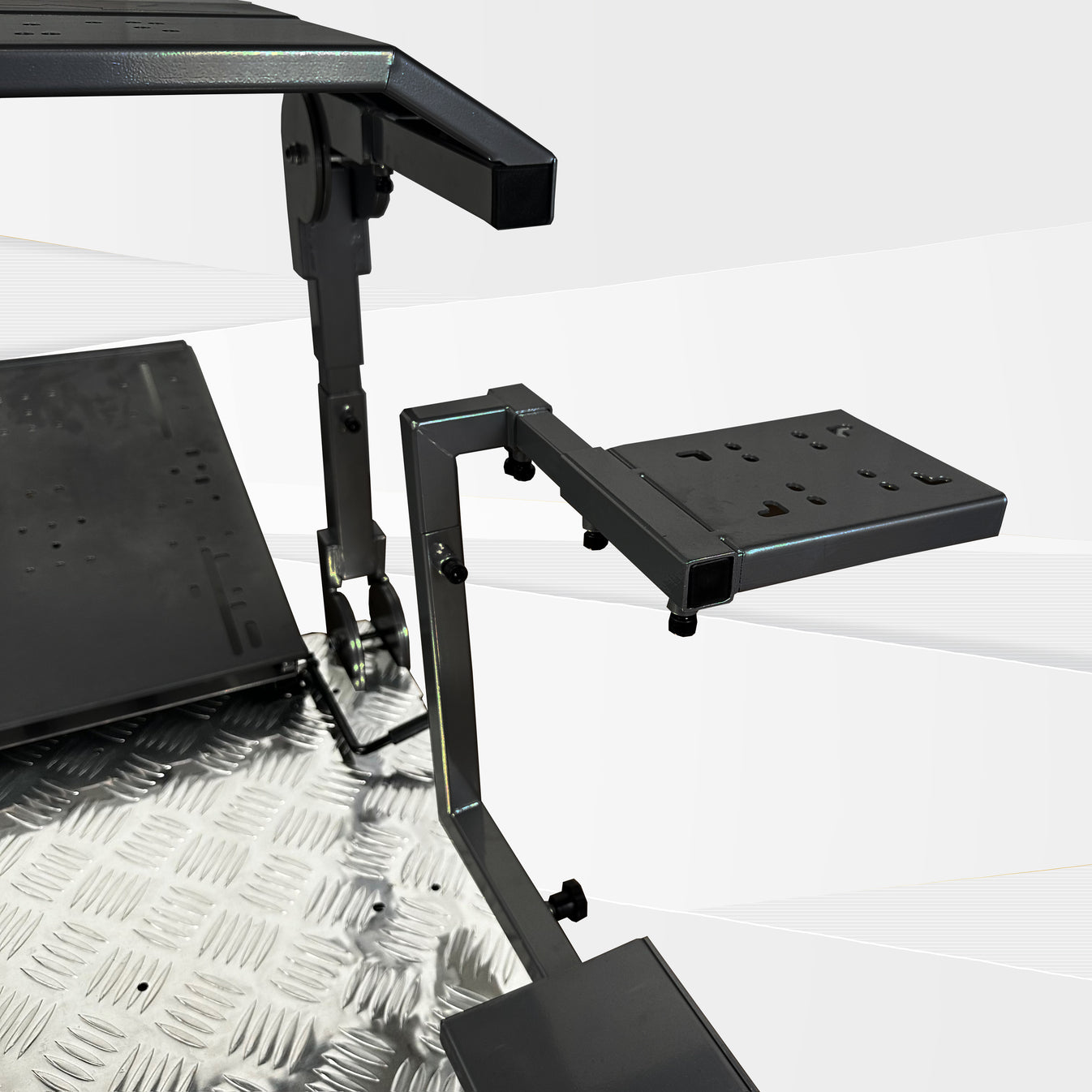 Open media 8 in modal